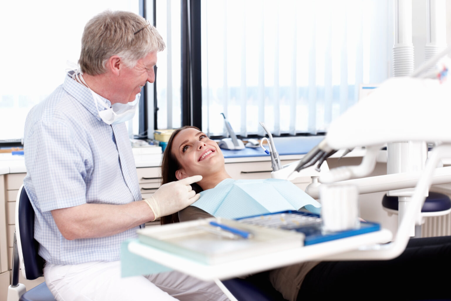 The Difference Between Invisalign and Other Clear Aligner Systems ...